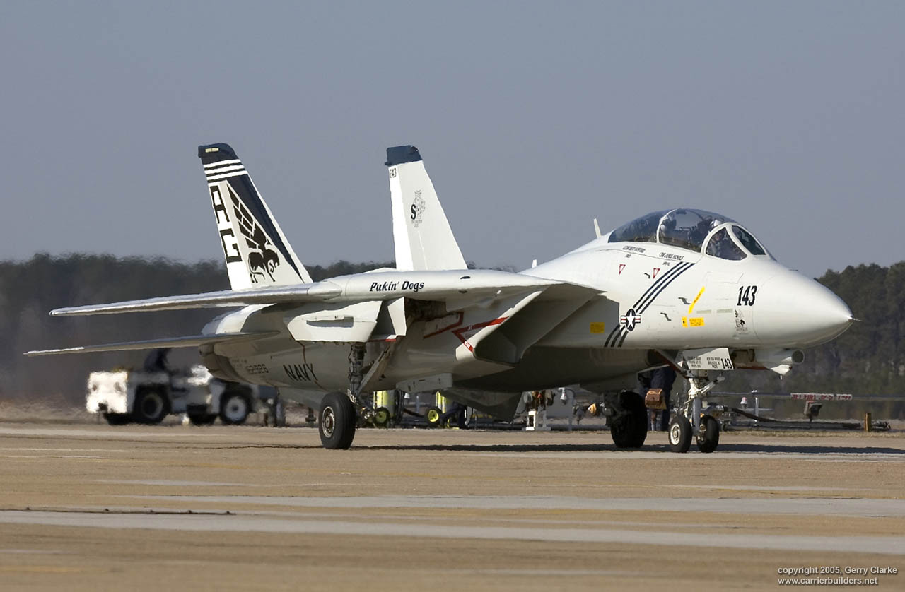 F-14B Tomcat (162926), VF-143 Pukin Dogs, Last Ride