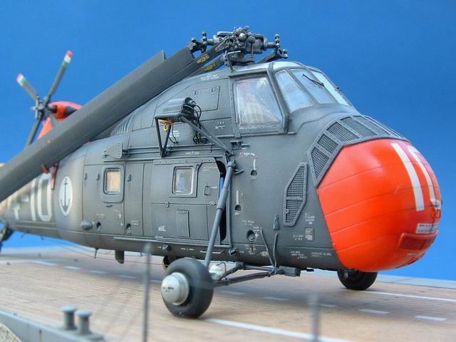 Sikorsky H-34 (HSS-1N) Seabat - Italian Navy by Sebastiano Tringali