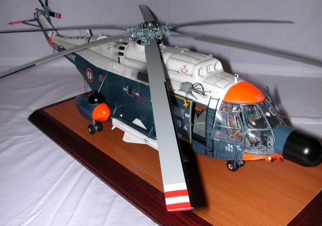 Super Frelon by Istvan Hevesi