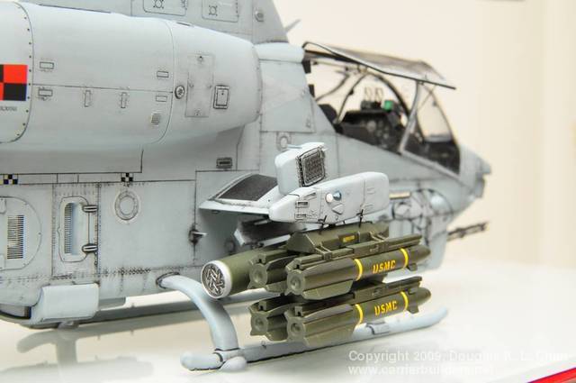 1/35 Academy/MRC AH-1W Super Cobra NTS